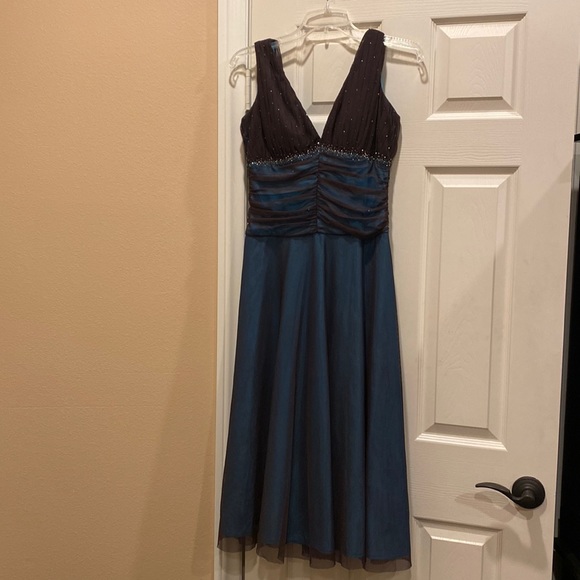 JS Boutique | Dresses | Js Boutique Sleeveless Evening Dress | Poshmark